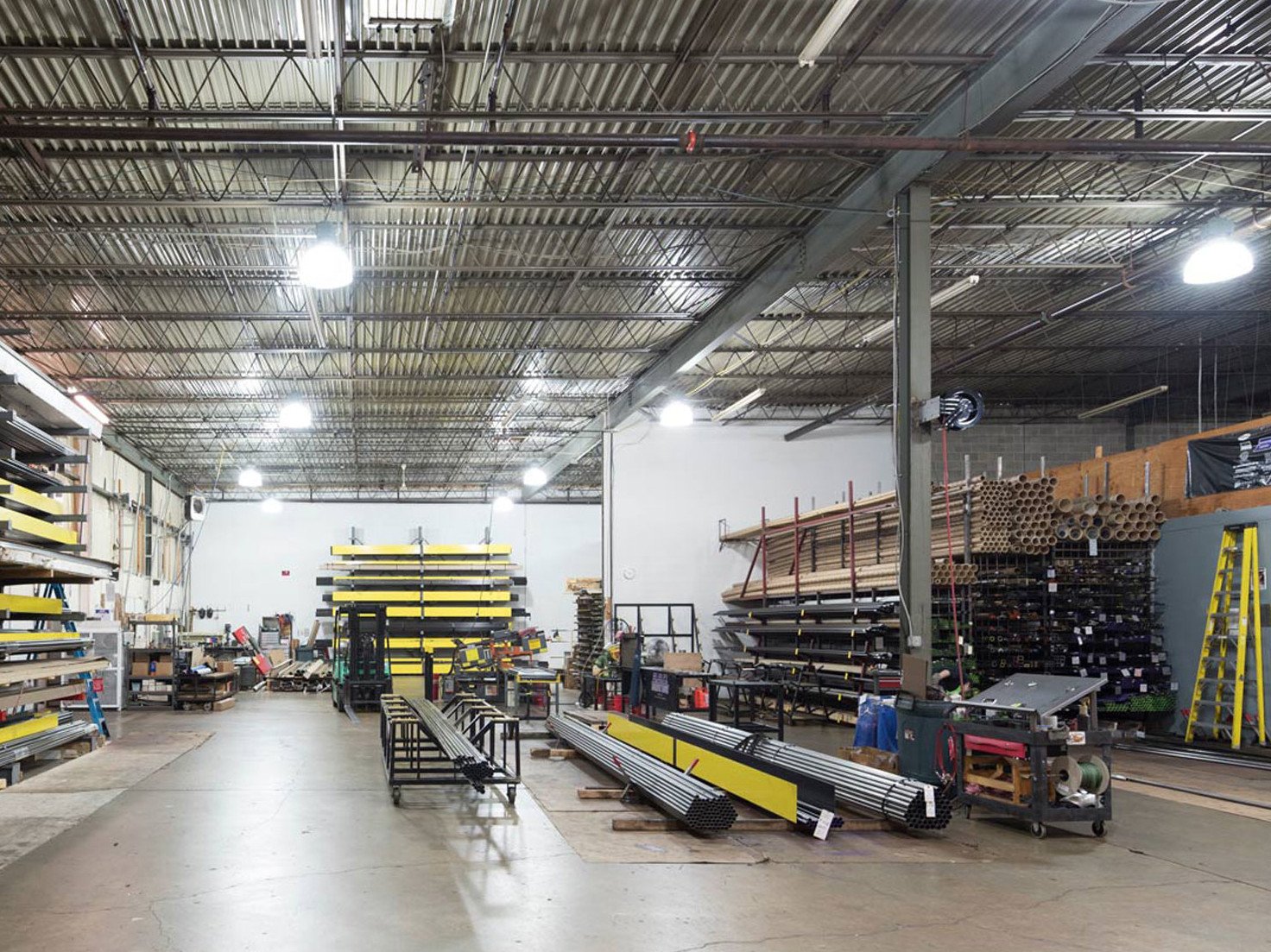 Industrial & Commercial LED Lighting Solutions for Business
