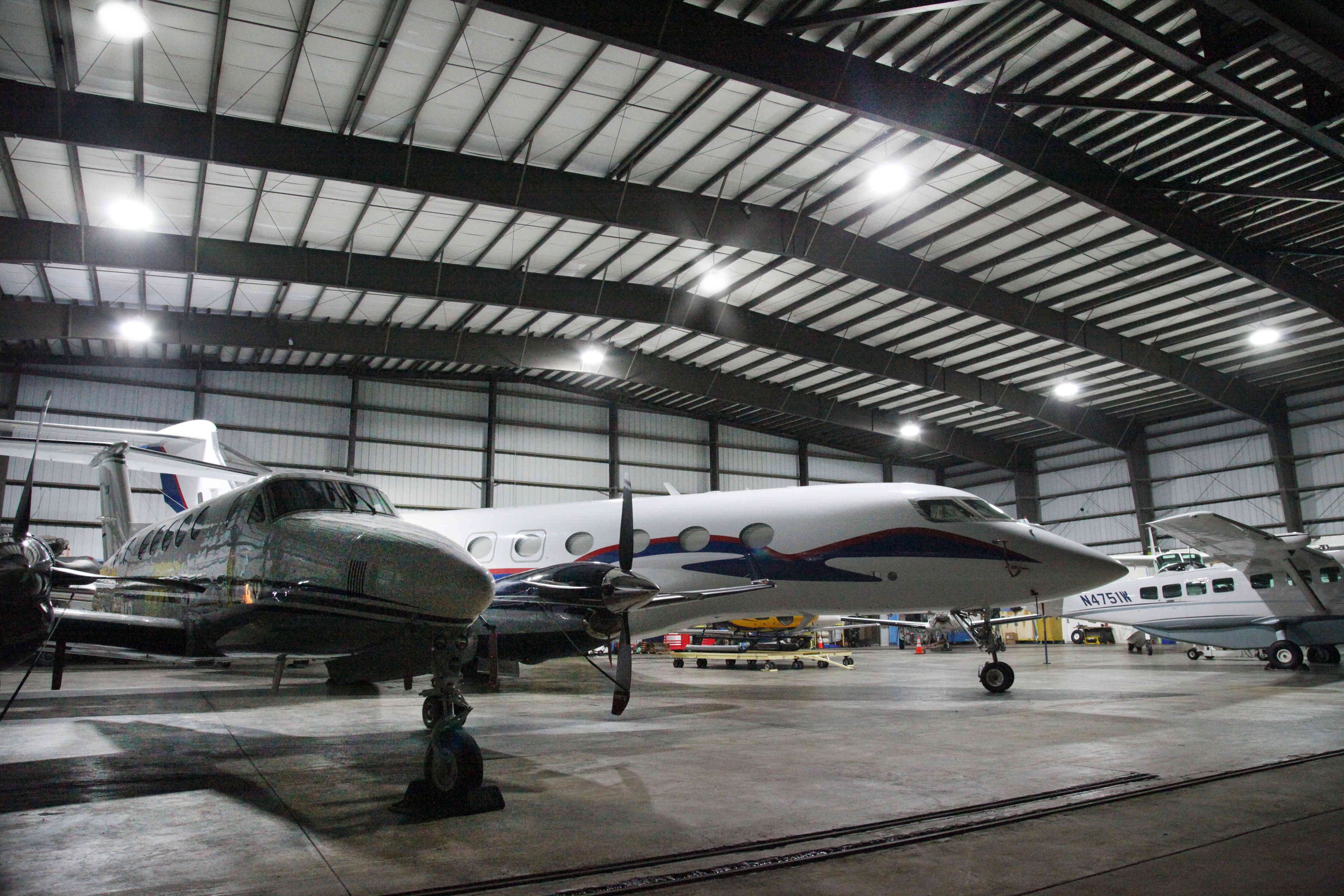 Industrial & Commercial LED Lighting Solutions for Business